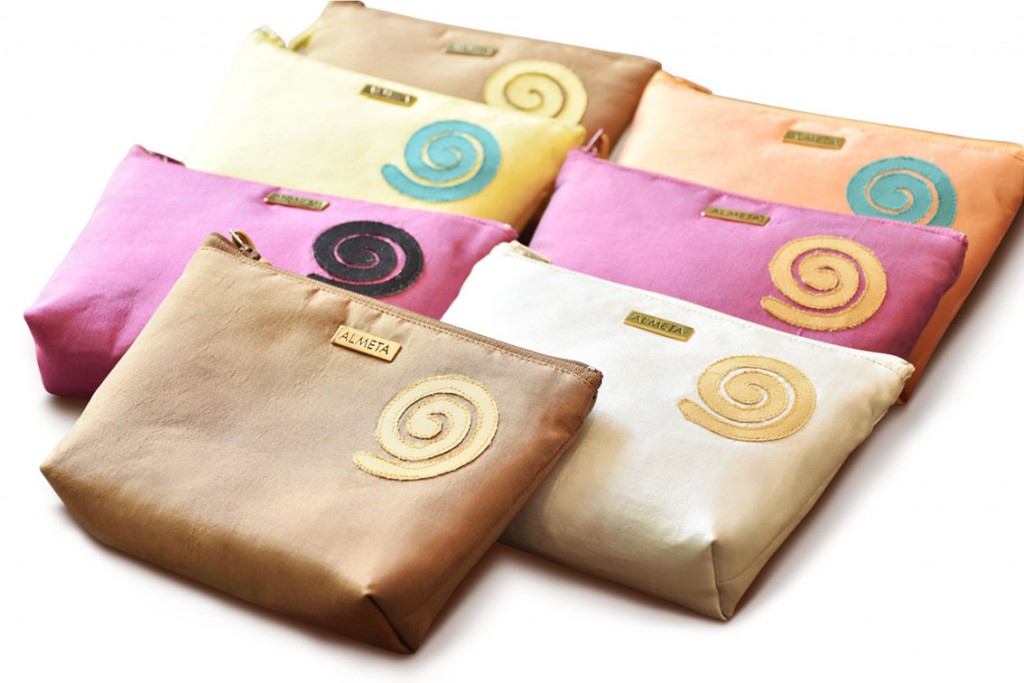 Cosmetic Bags by Almeta - Thai Silkware